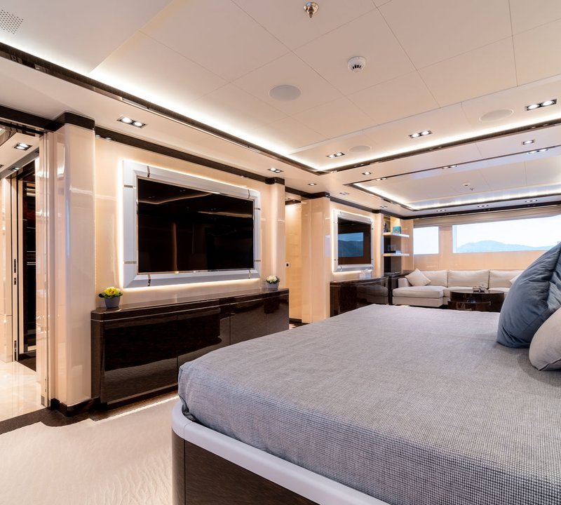 Vip Stateroom Image Gallery – Luxury Yacht Browser | by CHARTERWORLD ...
